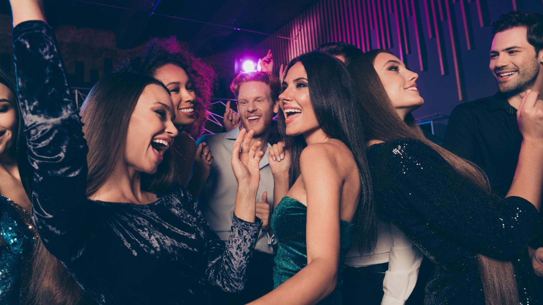 Molten Lounge | Wind Creek Hospitality